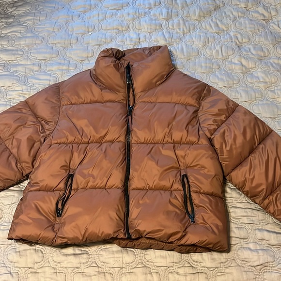 Old Navy | Jackets & Coats | Womens Brown Puffer Jacket | Poshmark